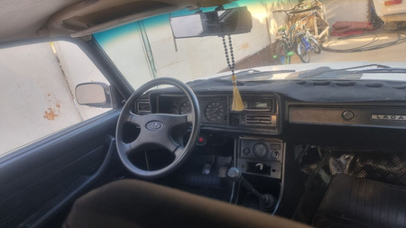 Vaz 2107 Jiguli Sotiladi