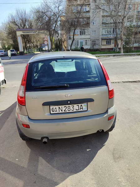 Продаётся Lada Kalina 1119