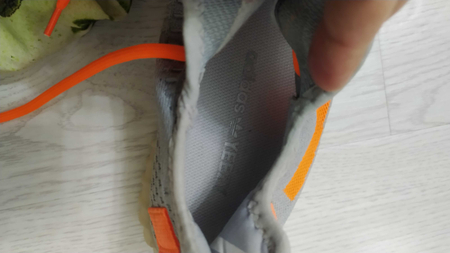 Кроссовки Adidas Yeezy новые