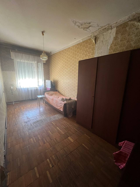 Юнусабад 15 (Метро Туркистан) 3/4/4 (Требует ремонта)