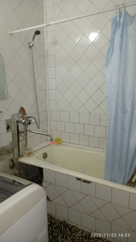 Продаётся Сергели-5. 4 / 5 / 9 чистая метро 2-бекат. Все раздельно.