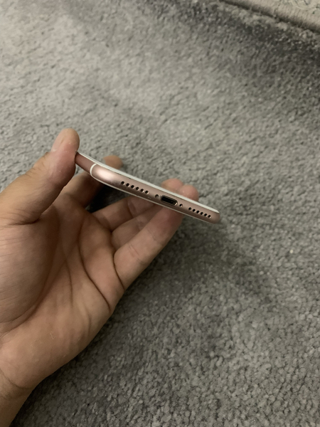 iPhone 7 Rose gold 32 gb Все родной