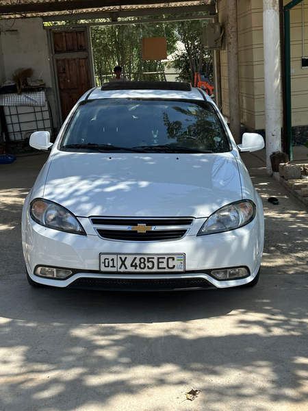 Chevrolet Jentra