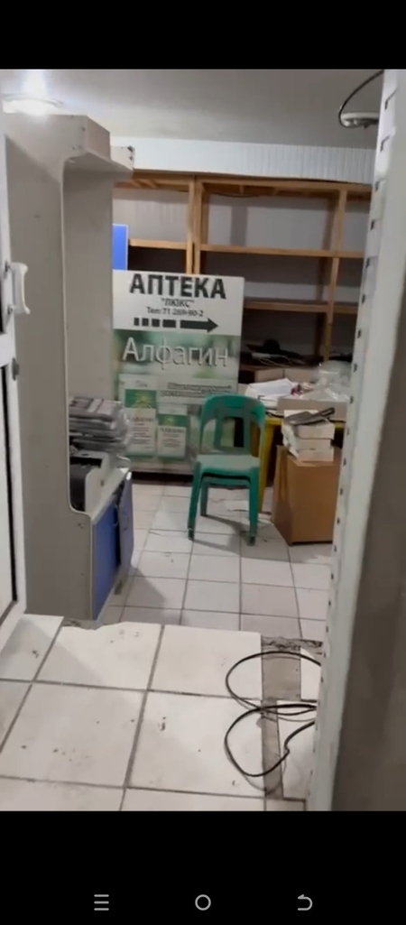 Здаеотса Аренда под офис Либа под бизнес 1 линияа Юунусабад 13