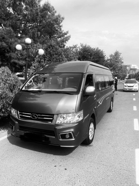 Avtobuz Mikraavtobuz Lexkoviy ekskursya po Uzbekistanu