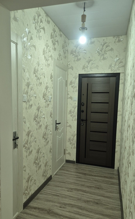 Продаётся 2в3/1/4 на м-в Феруза
