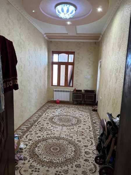 Kvartira sotiladi shuxrat kafe yonidagi 7 etaj dom