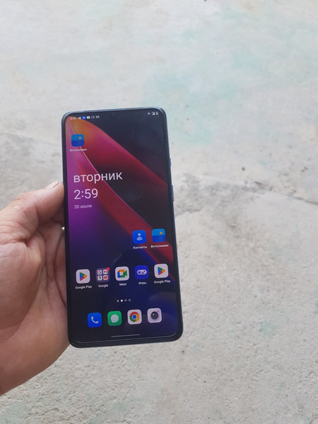 one plus 7t Flagman sotiladi yoki obmen