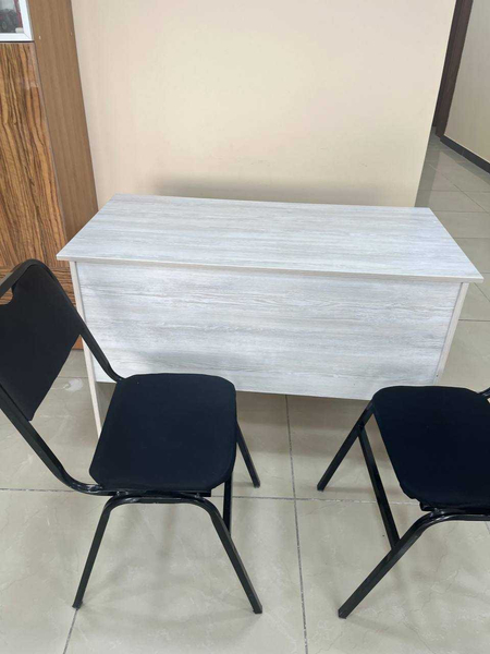 Продаю бу столы недорого