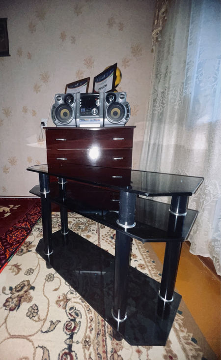 Стекляная подставка