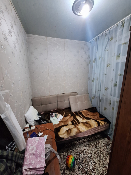 Буз-1 Максим горкий Продается квартира 2/3/5 балкон 1.5х3