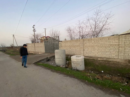 Земля прадается участок