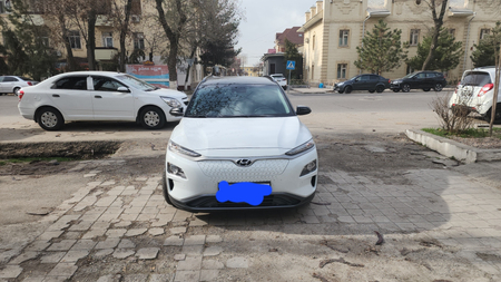 Hyundai Kona Elektro car  Elektromobil sotiladi.electric KOREA