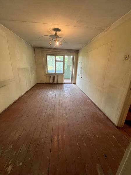 Продам Метро Буйук ипак Йули 2 ком квартира, Кирпичный