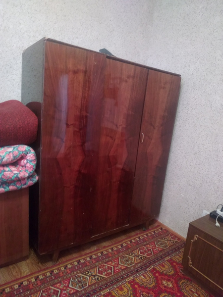 Шифонер (шкаф) продается