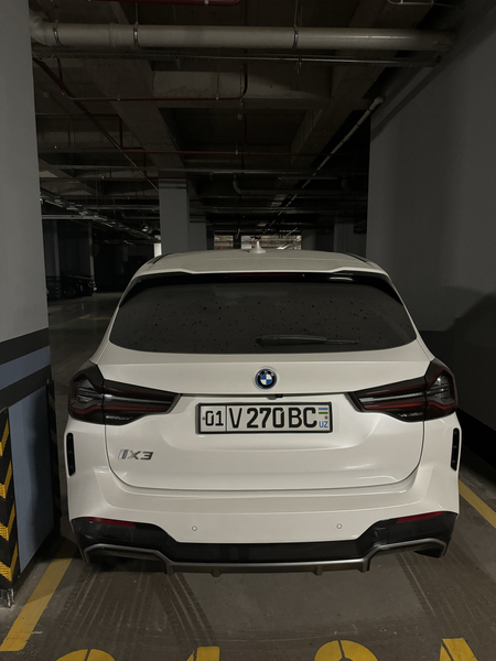 BMW IX3 2023 дешево и срочно