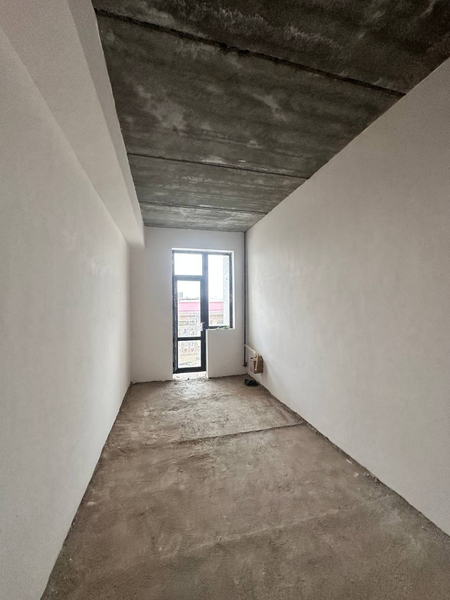 Продается коробка по улице Гагарина