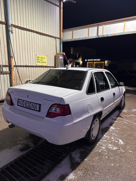 Nexia 2 sotiladi