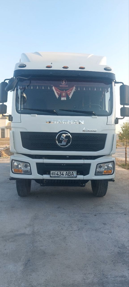 SHACMAN L3000 furgon