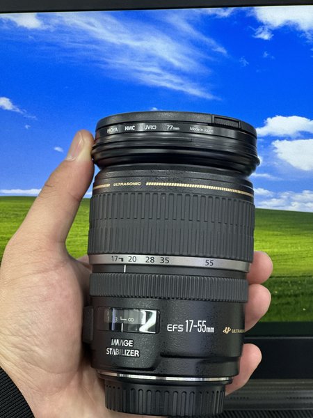 Canon EF-S 17-55mm f/2.8 IS USM