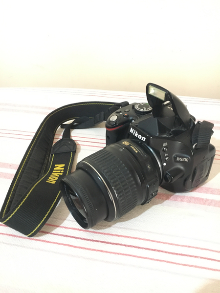 Nikon D5100 в отличном состоянии