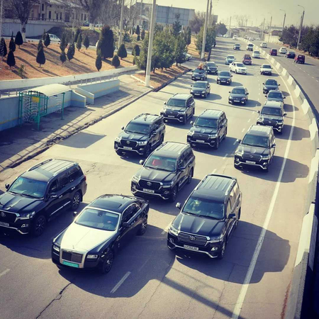Мерседес Вито кортеж, картеж, туй, той, туризм, раддом учун хизматда