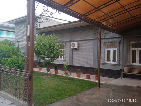 Уй.Сотилади Яшнобод 6.хона.3 сотик