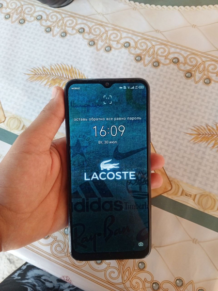 Tecno spark 8 есть обмен на айфон