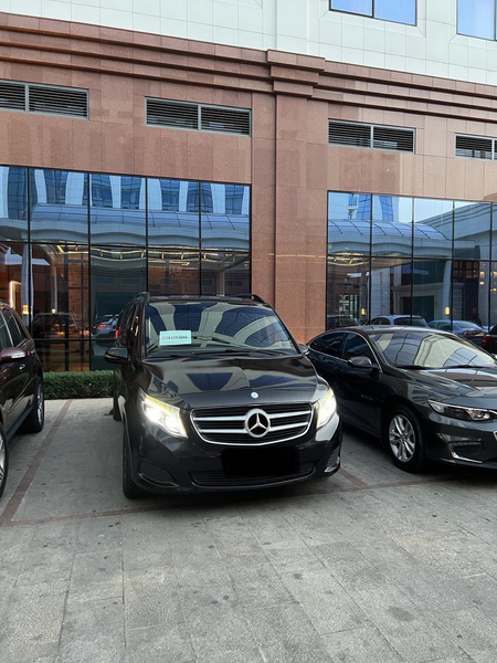 Mersedes Vito V_class sotiladi
Yili: 2016 
Dizil mator
Ekstralong
Soti
