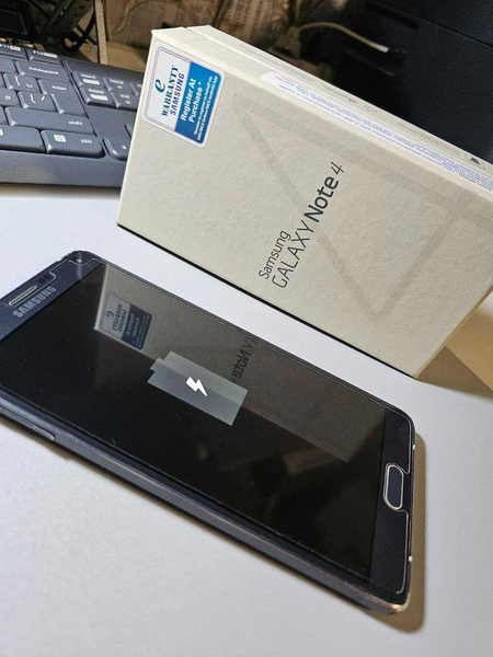 Продам на запчасти Samsung Note 4 32gb