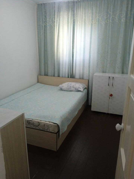 Тинчликда 2 хонали квартира 3-каватда,4 каватли, гиштли, майдони 50 м2