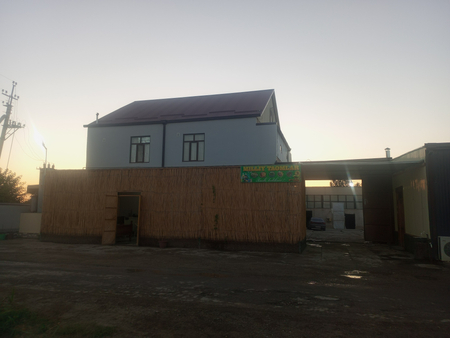 Нотурар тайор бино  тез сотилади