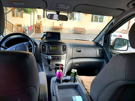 Hyundai Starex sotiladi