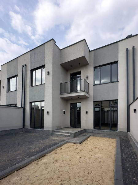 Продается Коттедж Альфраганус 2 сотки Саракулька Мирабадский район