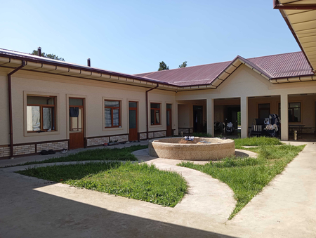Bollarga Kvartira Hostel