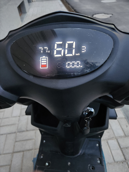 Elektro skuter 80-100km