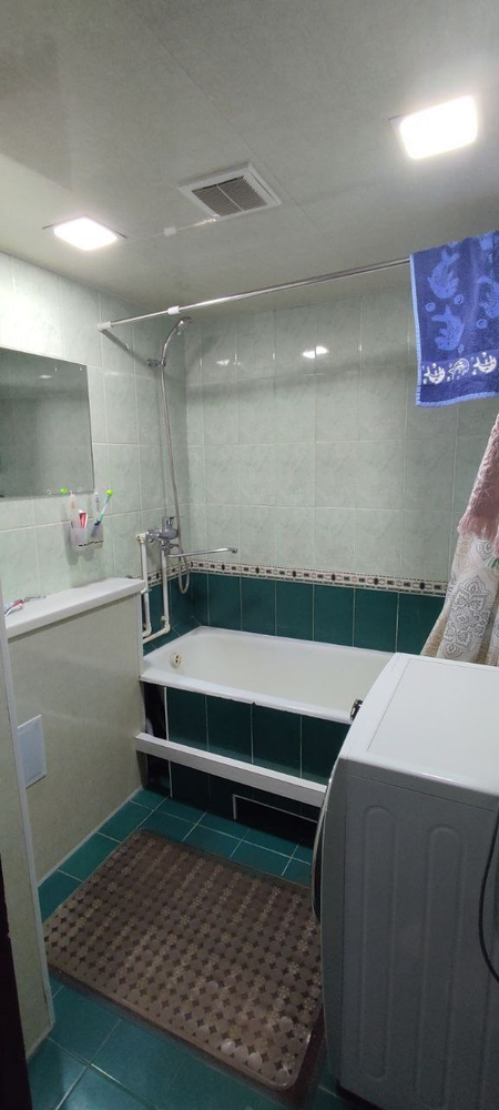 5 xonali kvartira Bel tepada ulugurib qoling