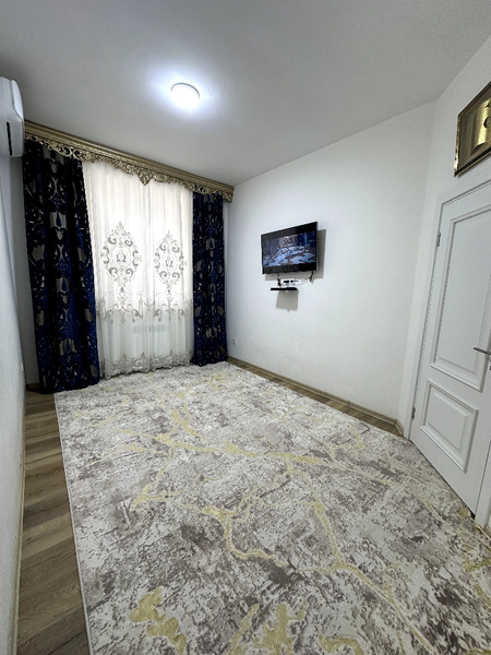 Продаю свою 4хком 2этажный дуплекс kv. Яккасараский р,  Кушбеги, Golde