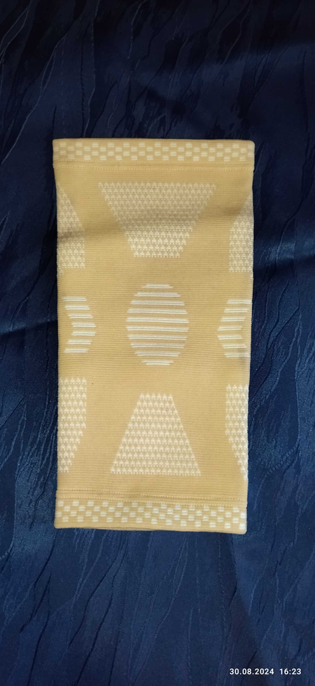 Новые наколенники.Размер XL.