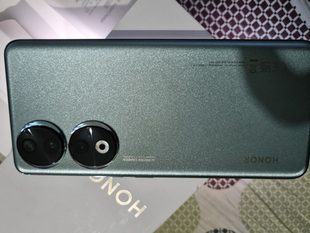 Honor 90 5G 8/256GB sirochni sotiladi