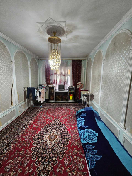 3 xonali 85m² 2-qavat uy sotiladi
