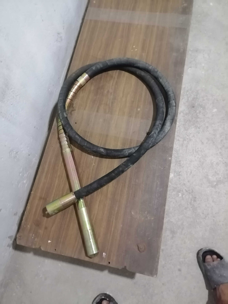 Vibrator dlya betona shlang