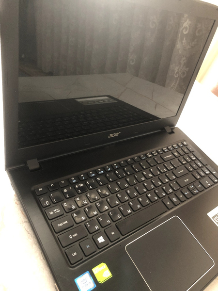 Acer core-i5-7200U/8gb ddr4/ 1Tb.