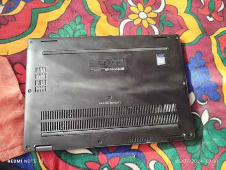 Dell core i5 8.256