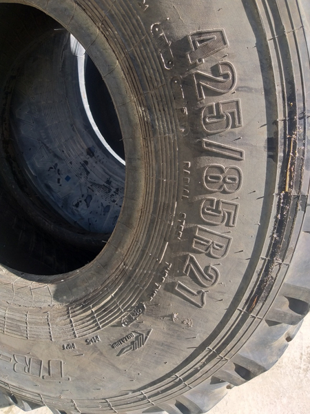 Продам шины камаз вездеход 425/85-21