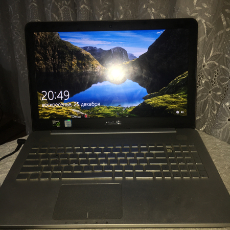 Срочно продаётся игровой ноутбук ASUS, в хорошем состоянии!!!