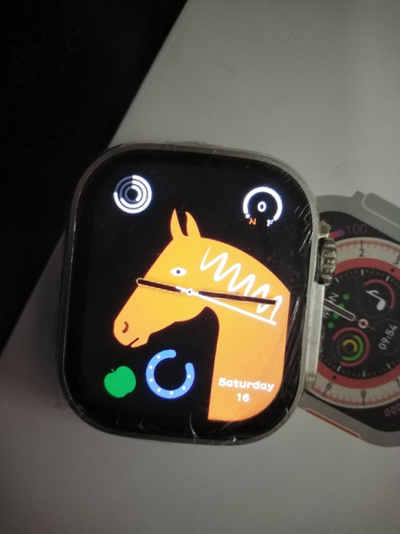 Watch 8 ultra sotiladi 3 ta remshoki bor