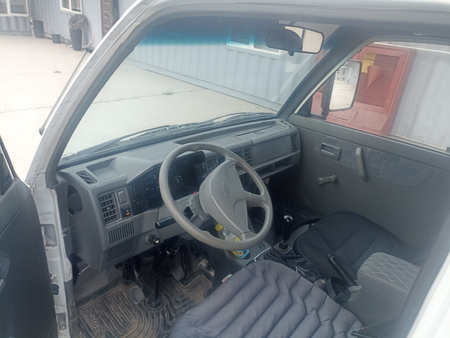 Damas sotiladi yoki barter qilamiz