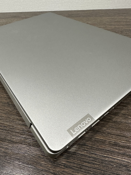 ноутбук Lenovo IdeaPad 330, отличное состояние, яркий Full HD экран