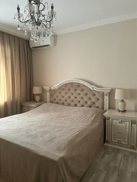 Продается 2в3/2/4 кирпич , Цум, метро Космонавтов